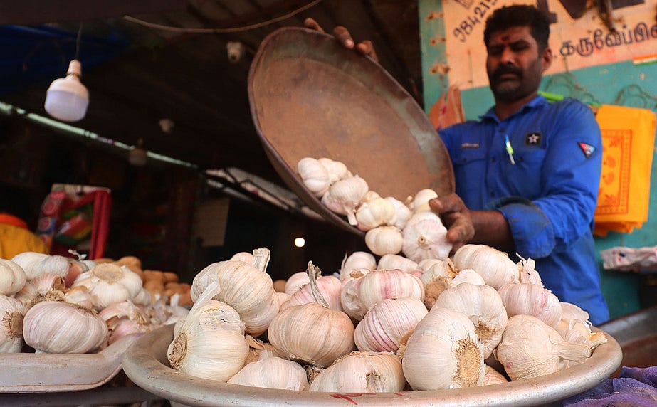 Garlic prices soar to Rs 380 per kg in Tamil Nadu