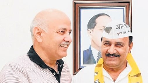 Delhi: Shahbad Dairy councillor leaves BJP, rejoins AAP