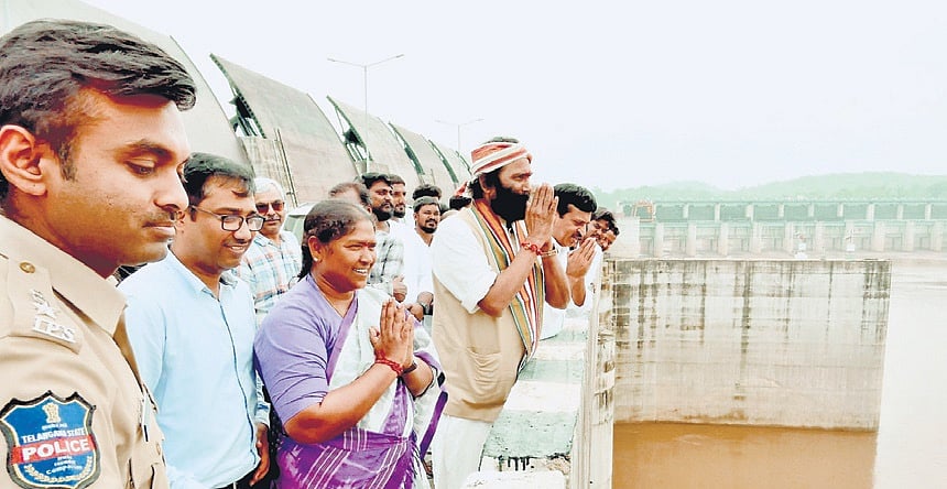 Former Congress President Sonia Gandhi to inaugurate Devadula Lift ...