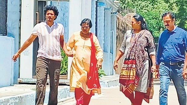 Darshan’s family to move Human Rights Commission against jail staff ...