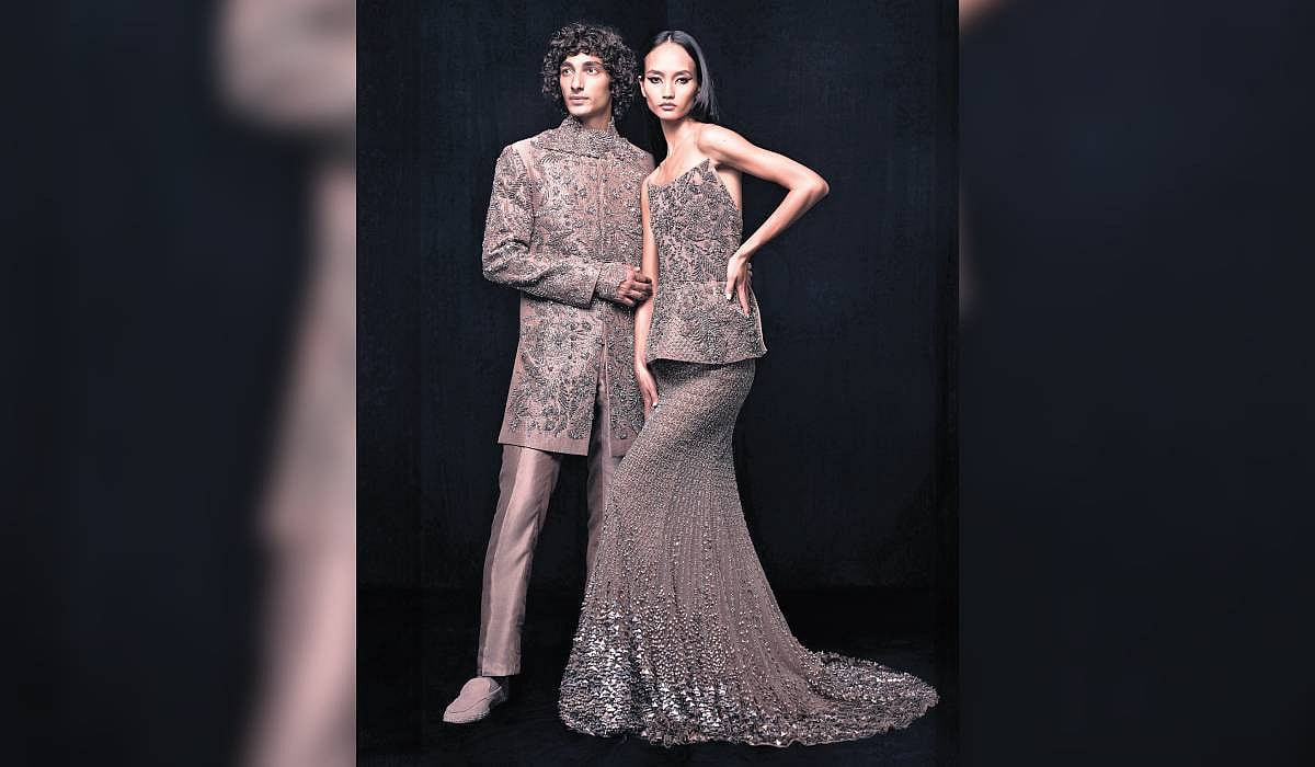 Bring the cosmos to the catwalk