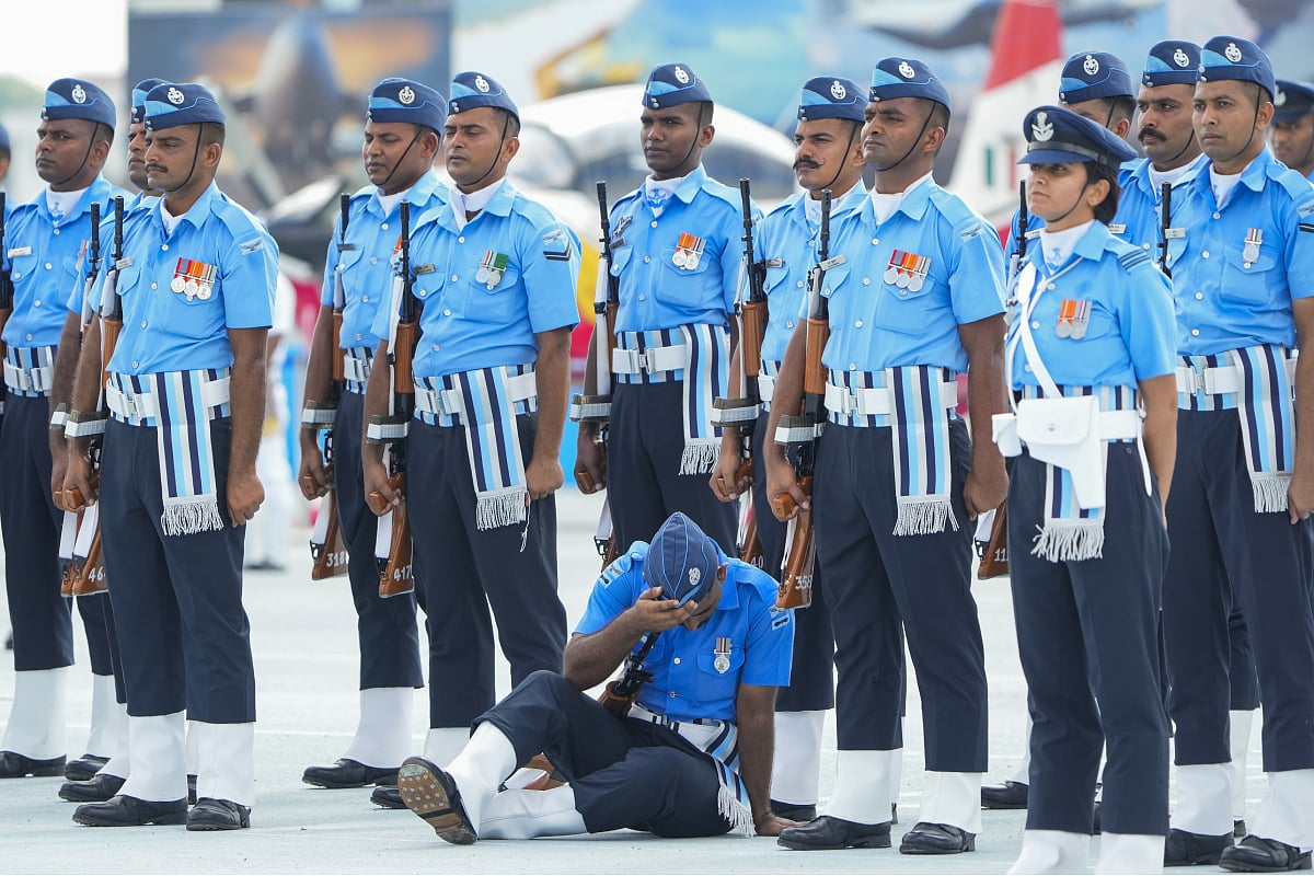 Three IAF personnel faint on parade ground in Chennai