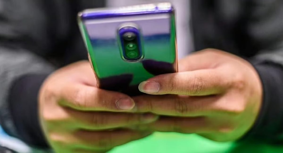 'Phones stolen during Alan Walker concert in Kochi switched on in other ...