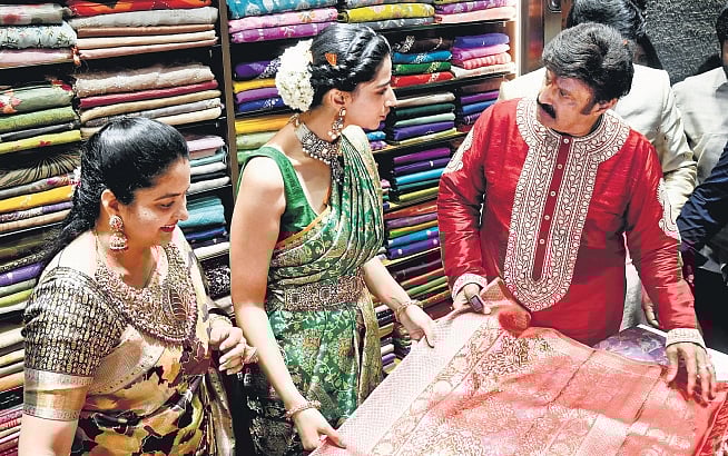 Where fancy & festive meet