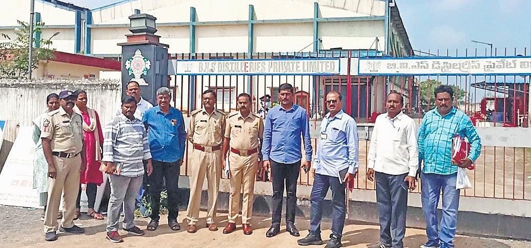 15 CID teams raid eight distilleries in Andhra Pradesh, documents seized