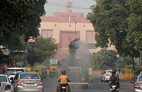 Centre to adopt staggered work timings for employees in view of severe ...