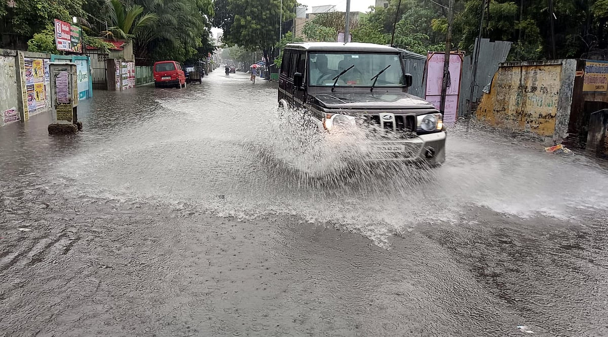 Erode receives 112 mm rain in 24 hrs, several roads and houses flooded