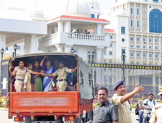 Orders issued to put Telangana special police constables in abeyance