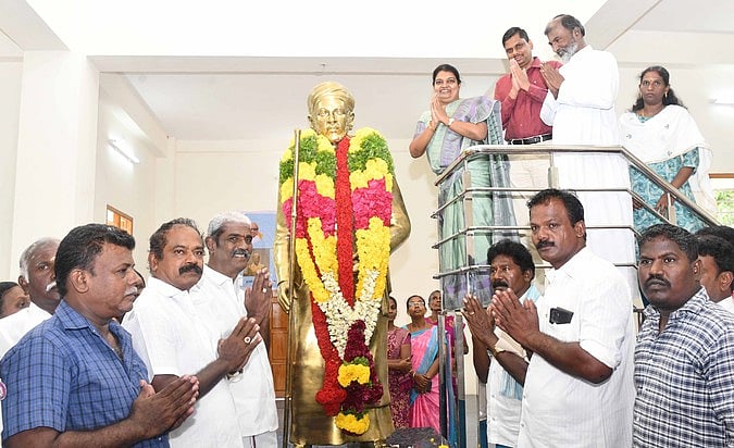 Minister garlands statue of Italian Tamil scholar Veeramma Munivar