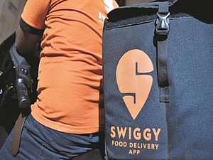 Swiggy workers call off strike after min Sivankutty promises to hold talks