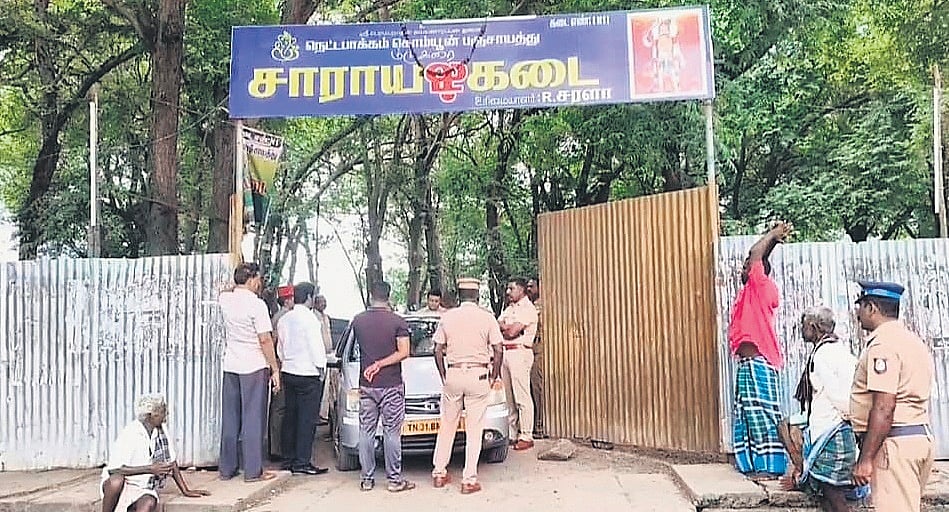 Tamil Nadu, Pondy cops spar over raid at licensed arrack shop