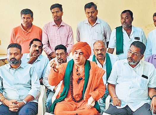 Seer accuses government of suppressing Panchamasali protest with ...