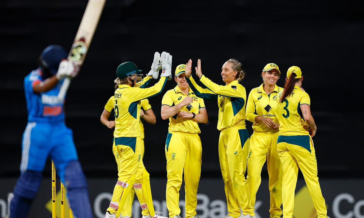 India suffers series whitewash to Australia after 83-run loss in third ...