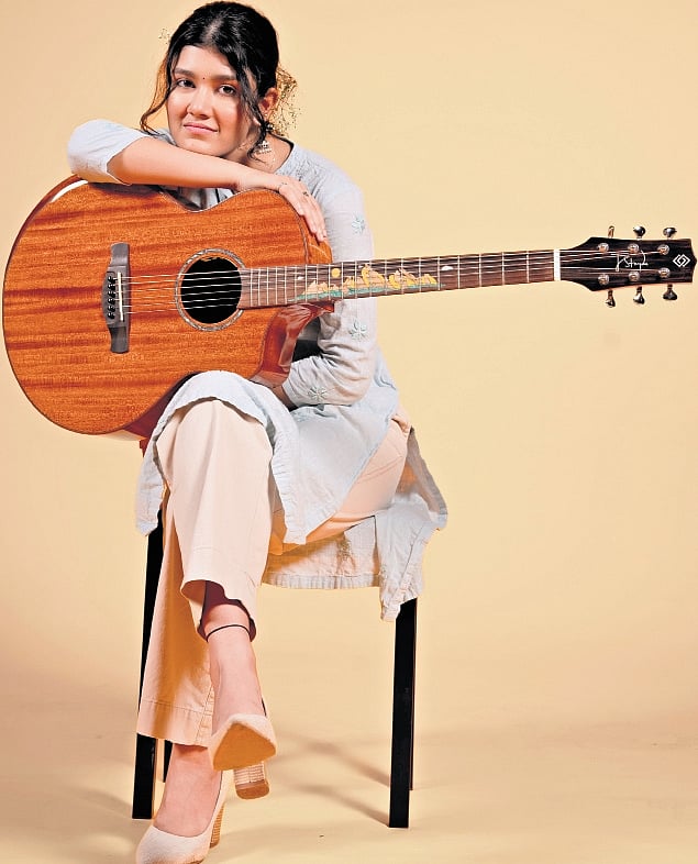 Indie sensation Gini talks musical journey, Cozy India Tour