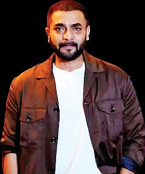 Vishal Atreya to direct SriiMurali in mega project