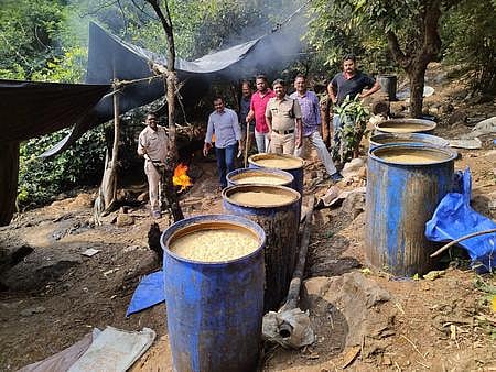 Three Excise STF teams raid illicit liquor dens in Hyderabad