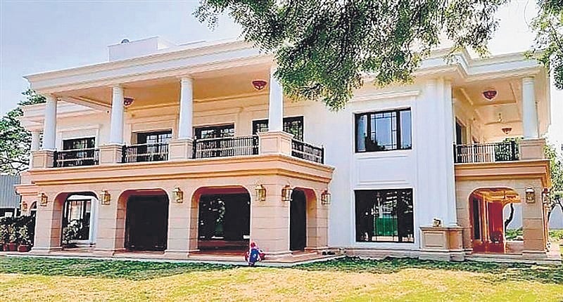 Centre orders probe into ‘Sheesh Mahal’ scandal over Kejriwal’s ...