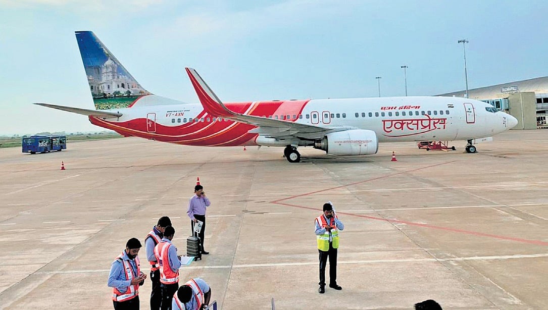 Technical snag forces AI Express flight’s emergency landing in Indore ...
