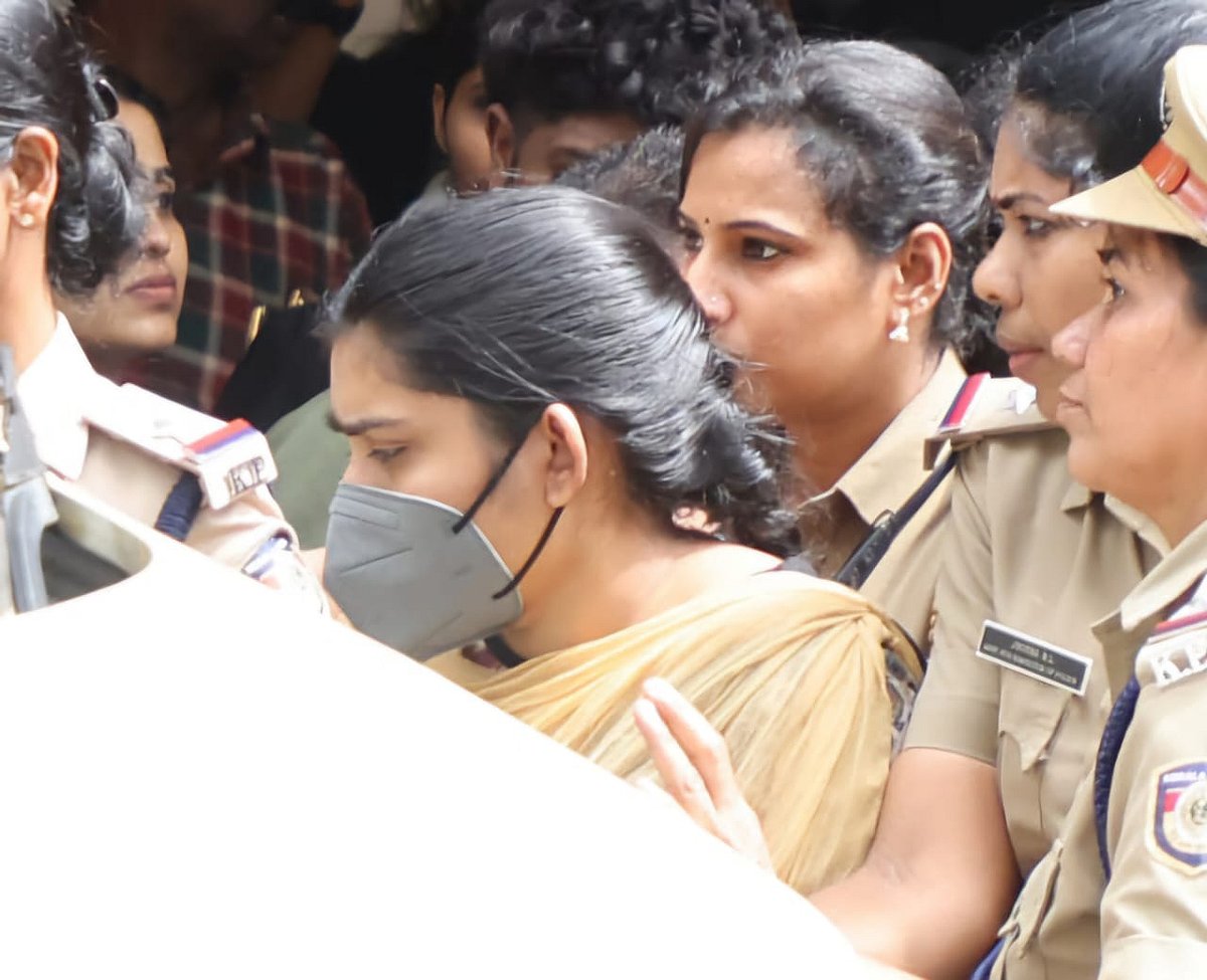 Sharon Raj murder case: Kerala court awards death sentence to Greeshma ...