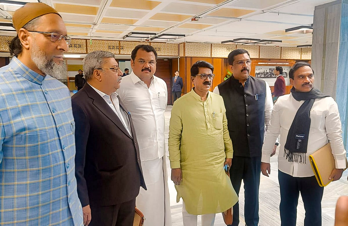 Panel on Waqf Bill all set to approve govt’s move to include non-Muslims