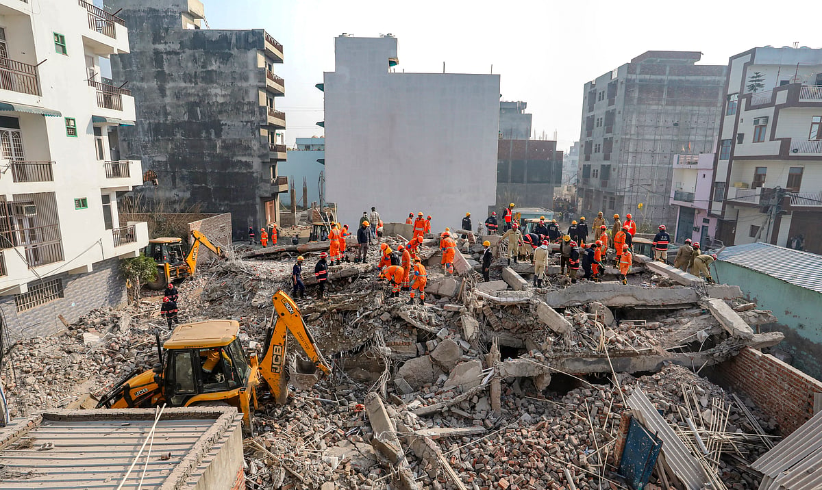 Three killed in building collapse in Delhi, 12 rescued