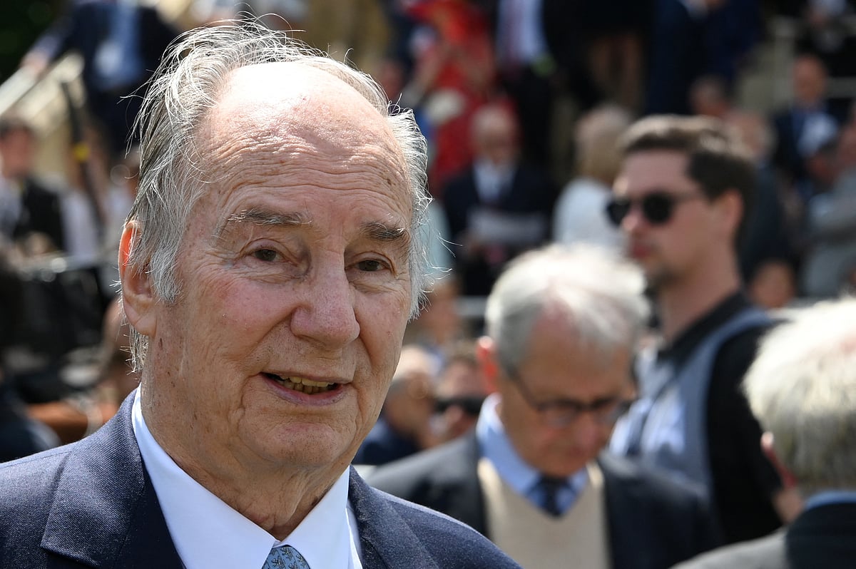 Billionaire imam of Ismaili Muslims, the Aga Khan IV, dies at 88