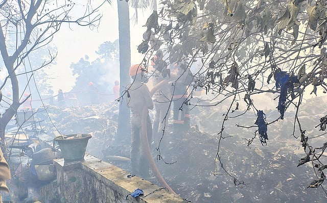 Massive fire breaks out in Pukkattupady waste dumping area