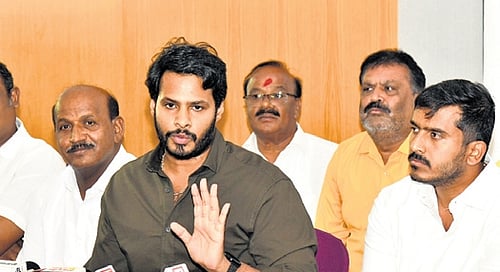 Youth Wing president Nikhil starts spadework to boost JDS prospects in ...