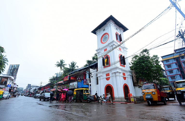 The history of Tripunithura's Manimalika, the second oldest clock tower ...