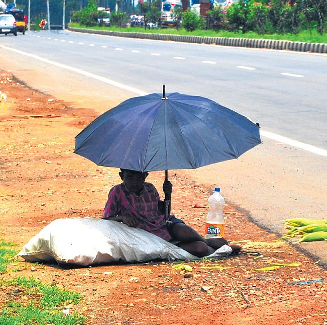 Andhra Pradesh faces early heatwave as temperatures soar above 40 ...
