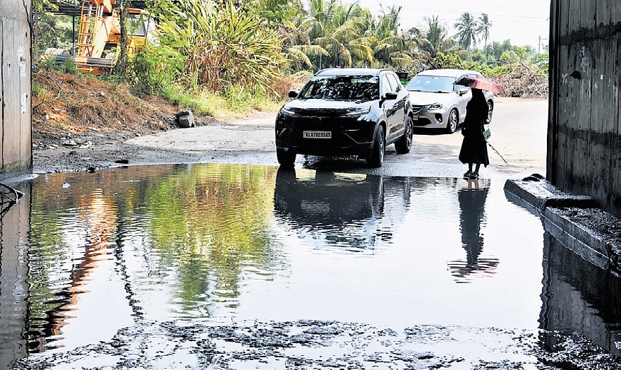 Kumbalam underpass inundated all year round, commuters in tough spot