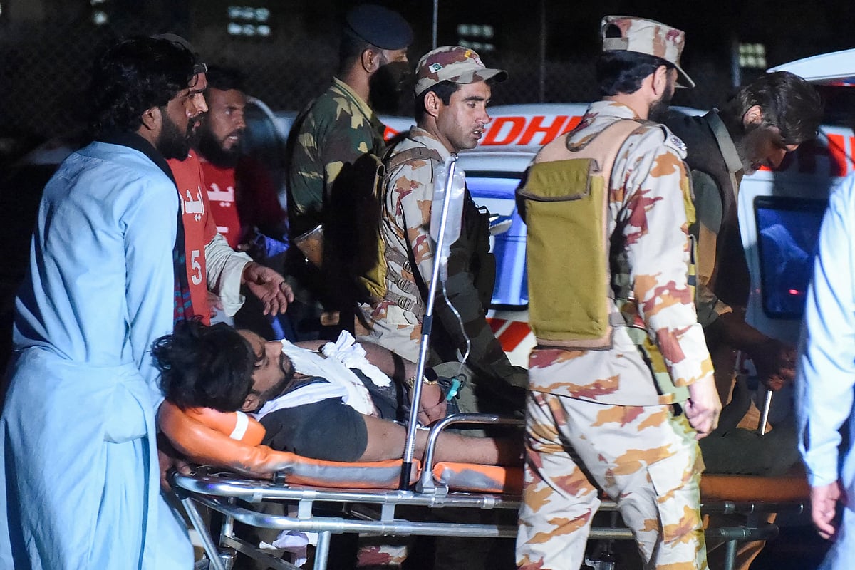Pakistan train siege over: Army says 346 hostages freed; 33 insurgents ...