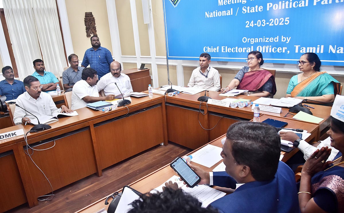 Office-bearers of political parties urge ECI to ensure error-free voter ...