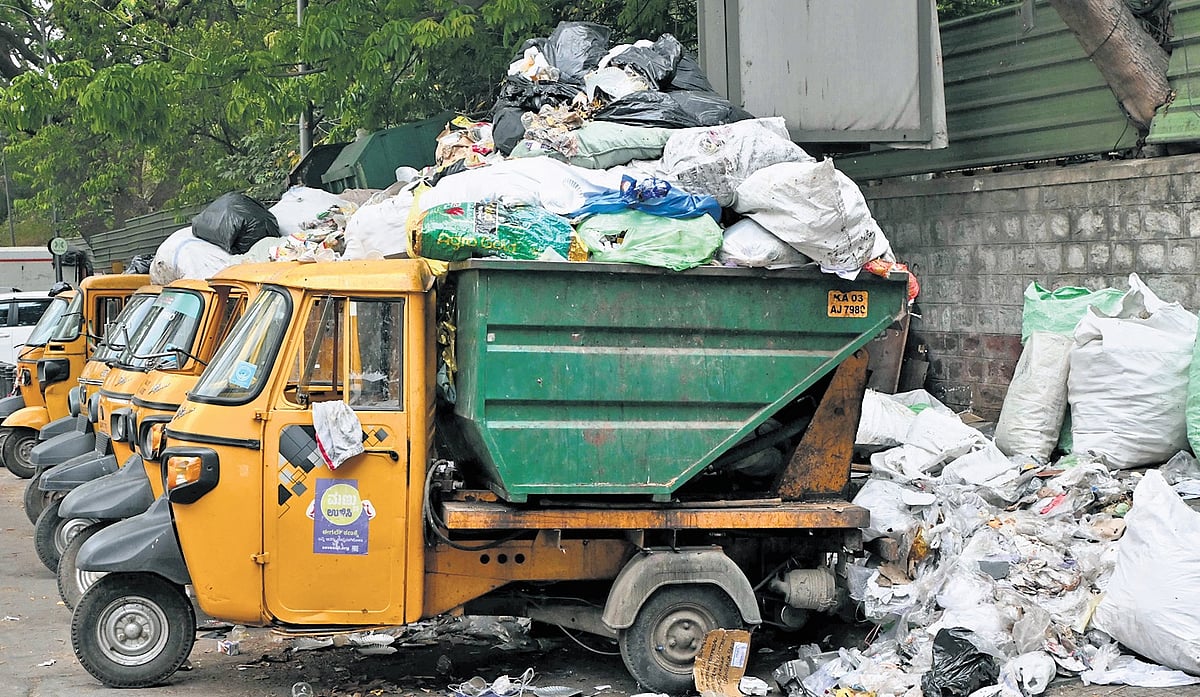 5,300 auto tippers, 700 garbage trucks to go off roads in Bengaluru