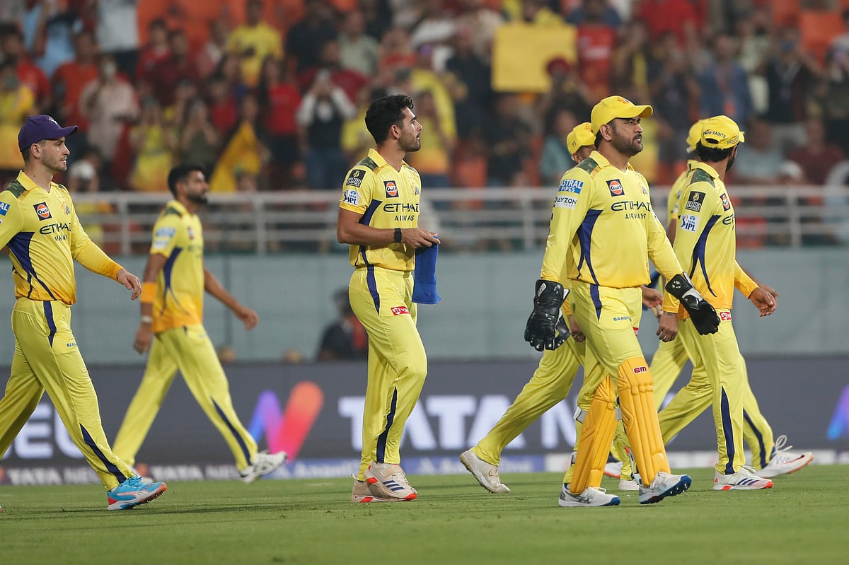 Lack of six appeal in CSK's batting