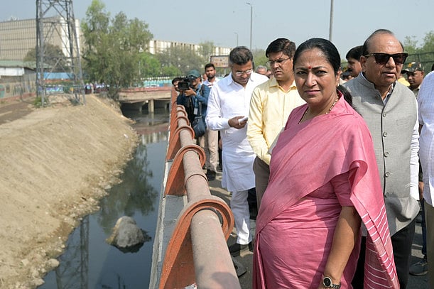 Address civic issues with action plan for 100 days: Delhi CM