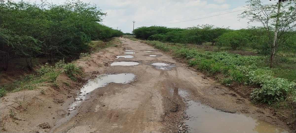 No roads to several tribal villages in Sangareddy