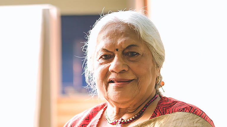 Renowned Kathak dancer and choreographer Kumudini Lakhia passes away at 95
