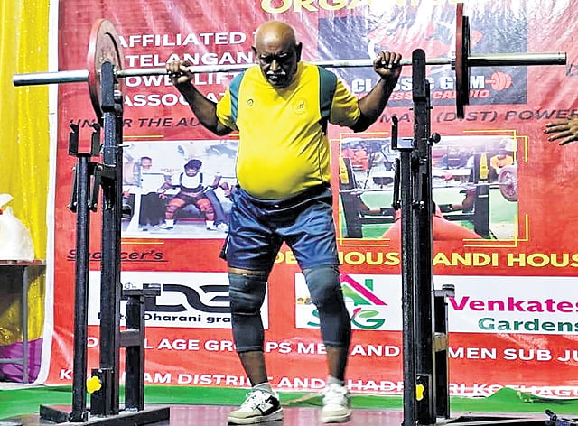 This 81-year-old is defying age with every lift— a true testament to ...