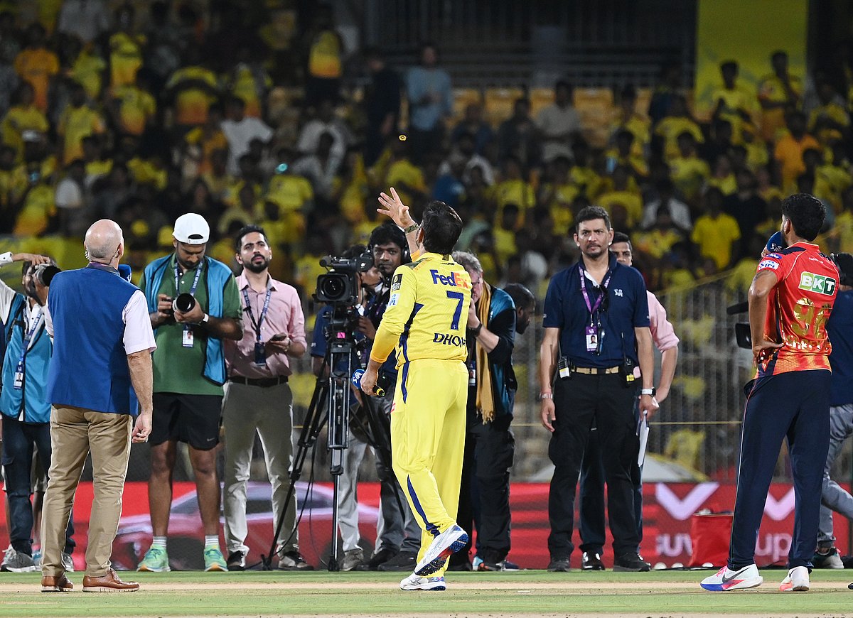 CSK Ground Report: Out of form but not out of fans