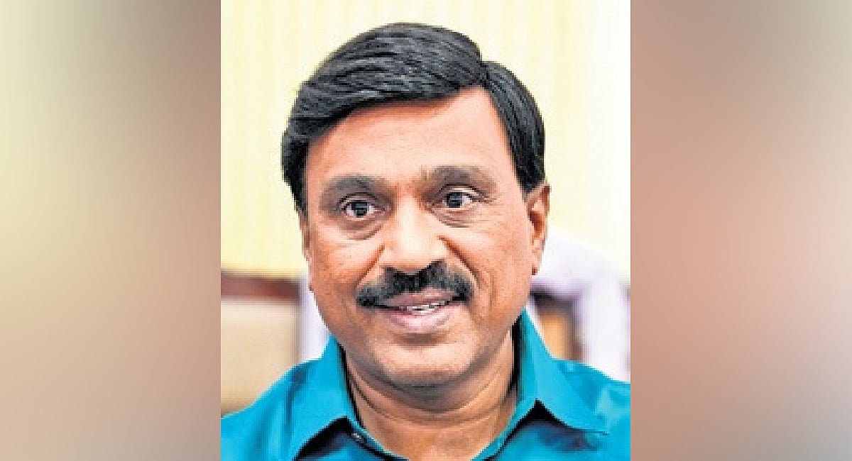 BJP trying to get Gali Janardhan Reddy, Sriramulu to talk again