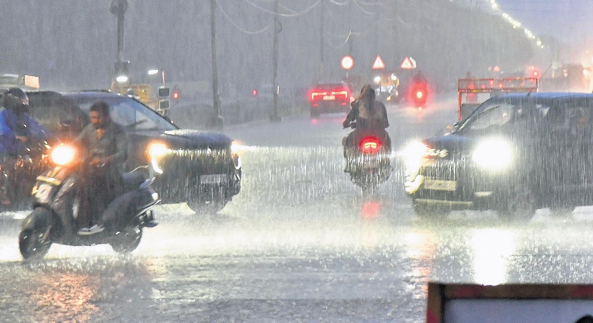 APSDMA warns of heatwave, thunderstorms over next two days
