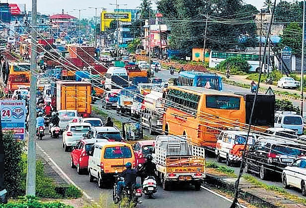 Severely-congested NH 544 a nightmare for commuters in Kerala
