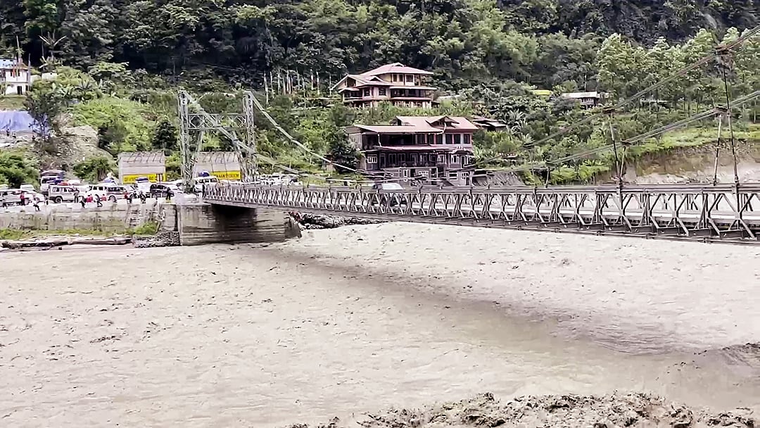 76 army personnel airlifted from landslide-hit Chaten in north Sikkim