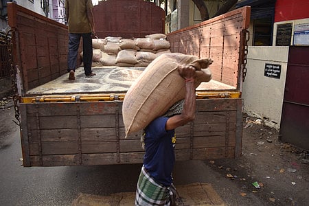 Odisha government in a bind as FCI stops lifting rice quota