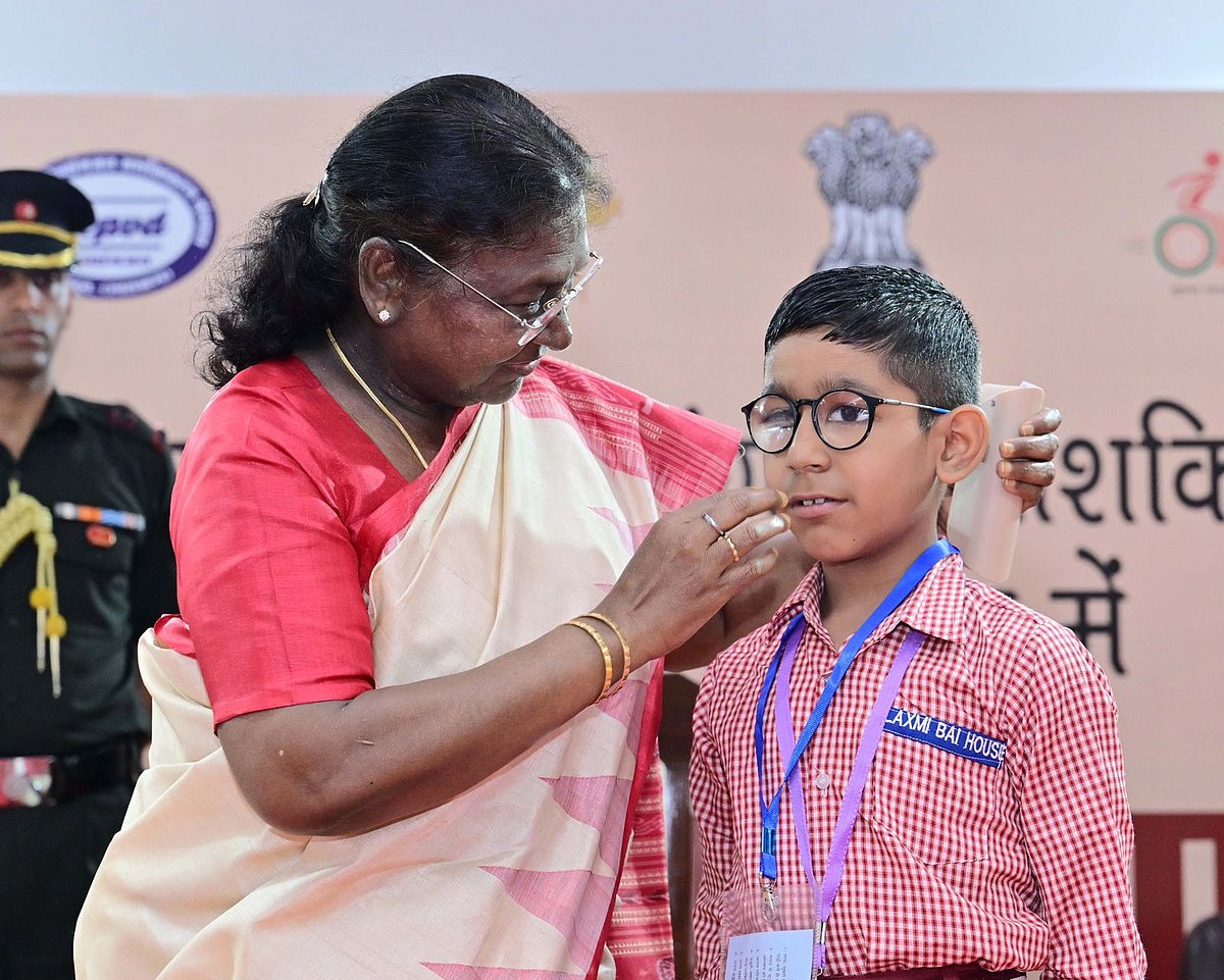 President Murmu moved to tears as visually impaired children sing for her on birthday at ...
