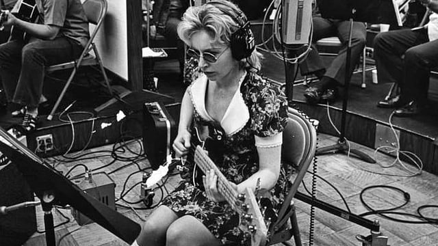 Bassist Carol Kaye tells AP she's declining Rock & Roll Hall of Fame ...