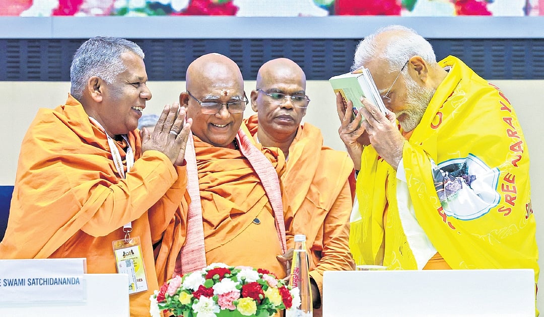 PM Modi: Gurudevan-Gandhiji meeting remains inspirational even today
