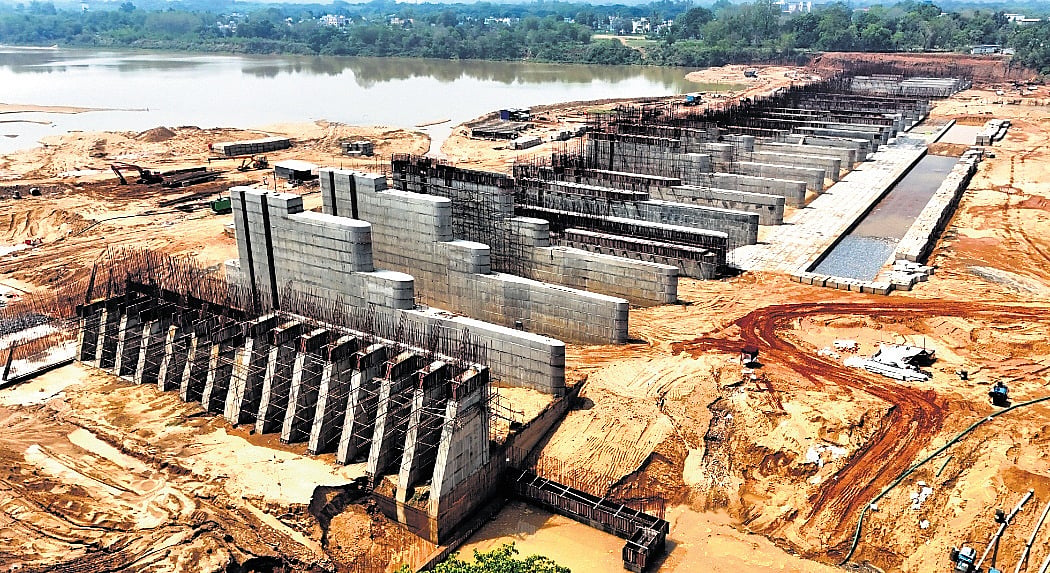 Hamirpur barrage-cum-bridge project completion target pushed to June 2026