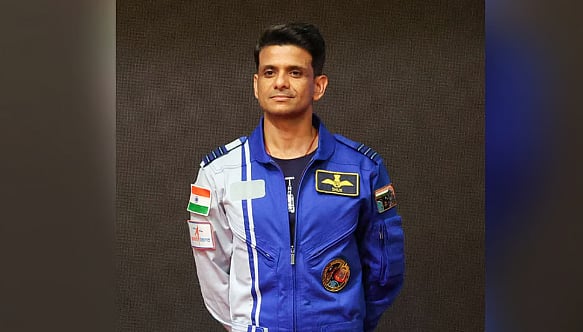 'Praying for his safe landing: Astronaut Shubhanshu Shukla's father ...